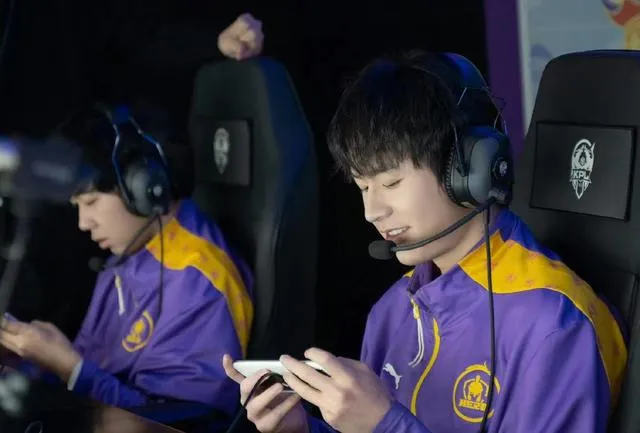 KPL亞運名單曝光：狼隊Fly和Hero無畏確定入圍，eStar花海沒了？ – 遊戲内參