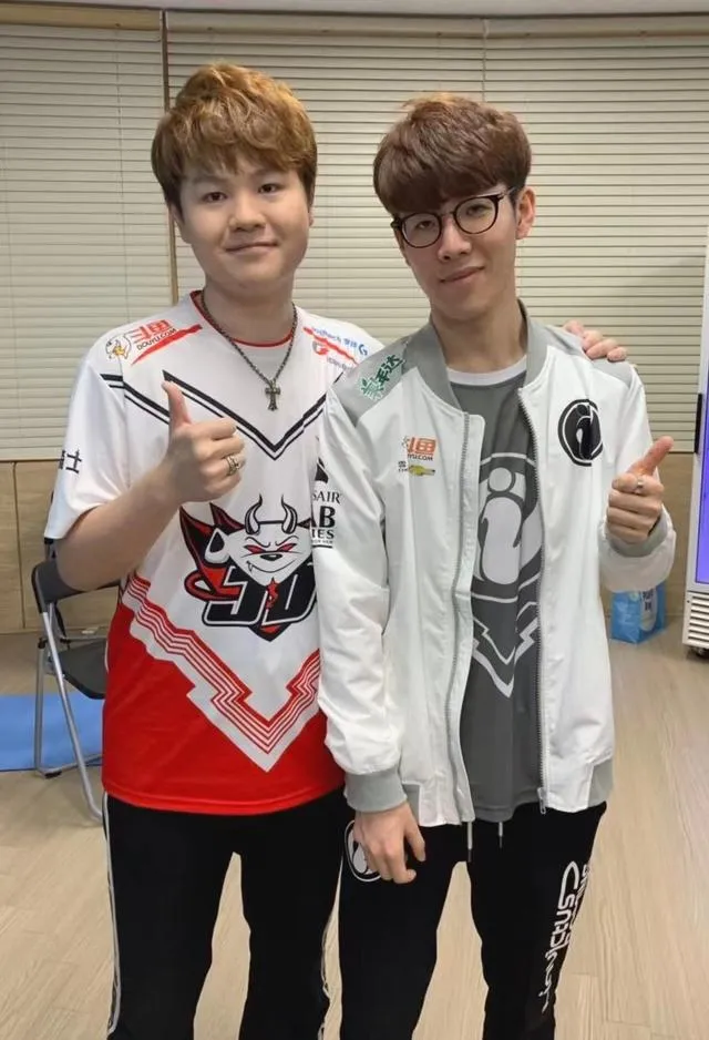 G2和T1半決賽，RNG更看好T1。Doinb透露：Zoom加入UP，Ning無了 – 遊戲内參